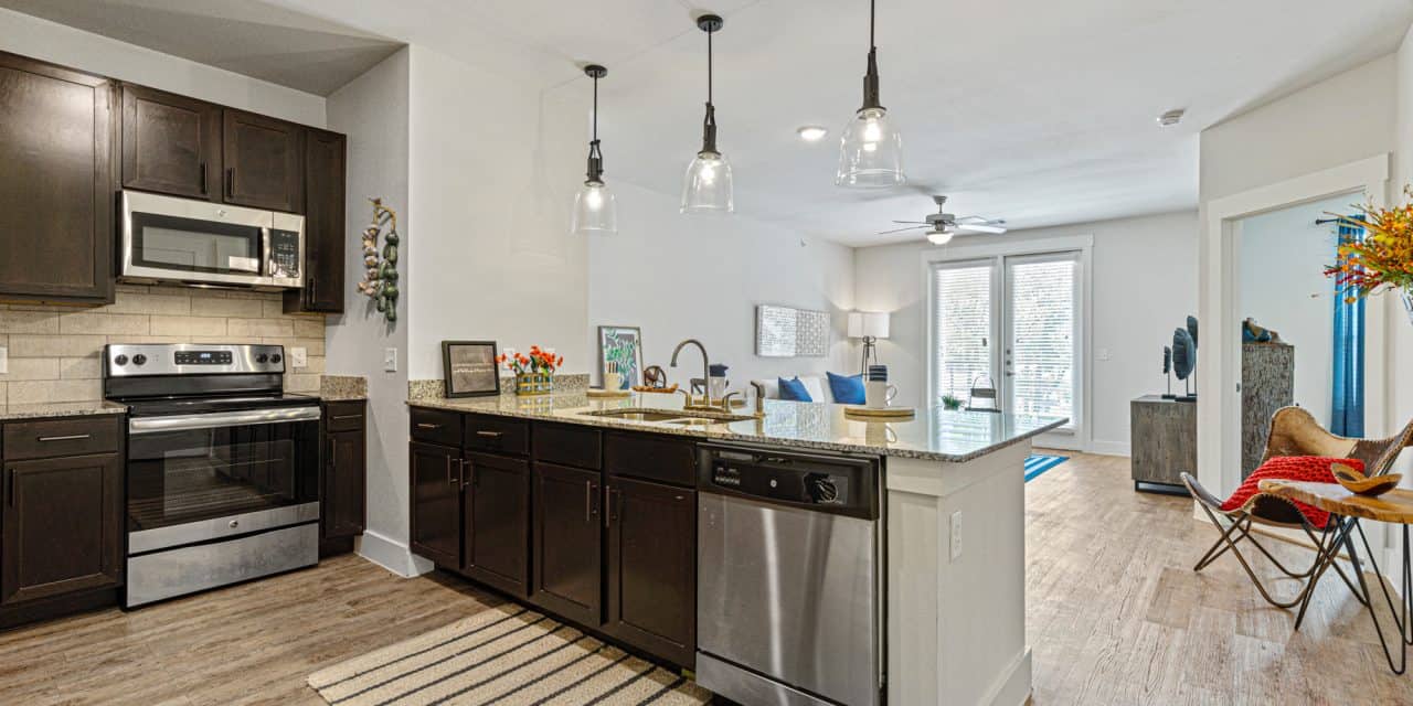 Hickory Creek Ranch | Live BH