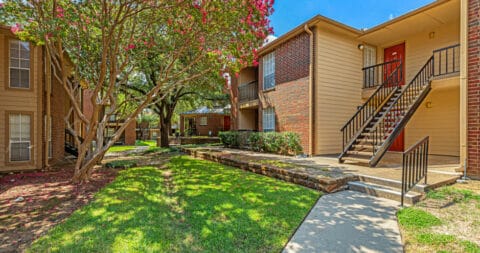 View Available Photos | Parc Plaza Apartments